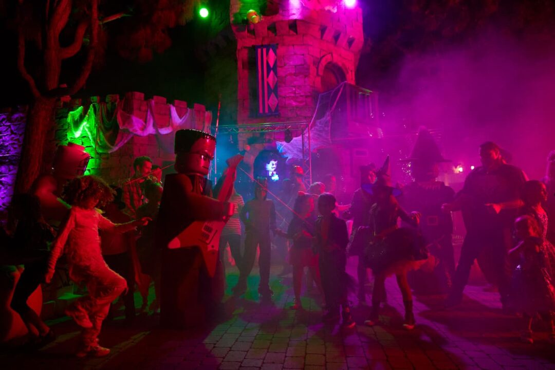 This Halloween, Monsters Take Over LEGOLAND New York! » LEGOLAND in New ...